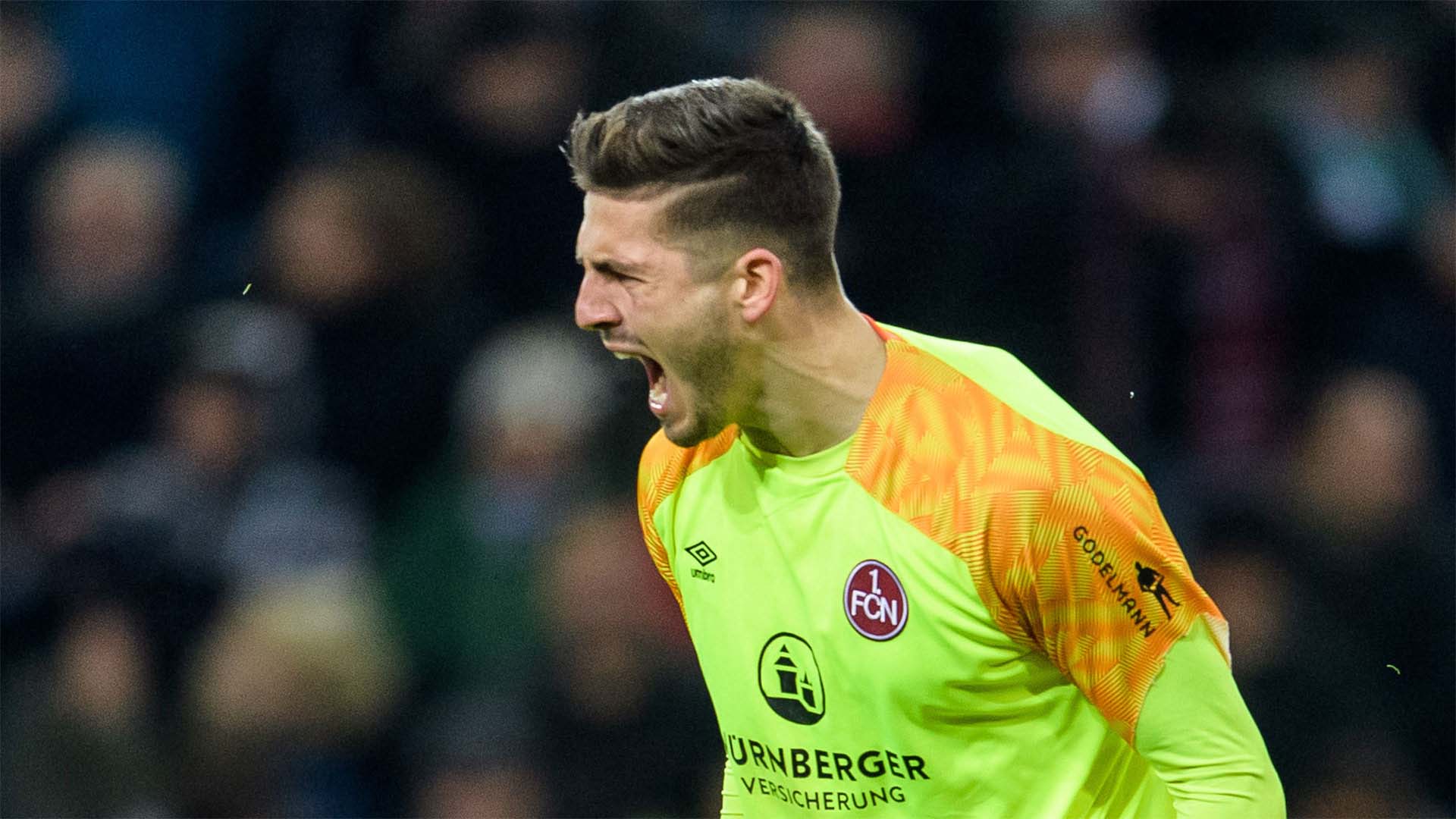 GoalGuard | Fabian Bredlow - Der Kilometerfresser unter den Bundesliga ...